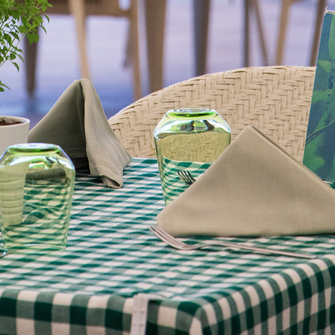 Nappes et sets de tables professionnelles - Restaurant – Armor Emballages